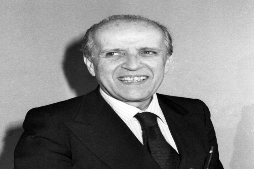 Il ritorno del cappello di paglia di rota al carlo felice di genova ...